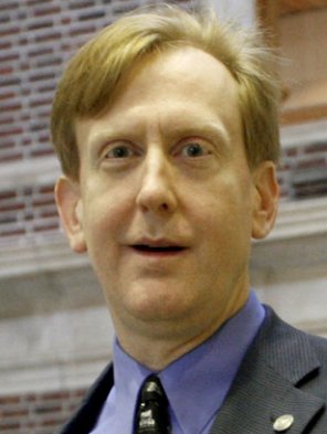 Dr. Richard Gunderman '83 named Spinoza Chair of Medicine – Alumni News